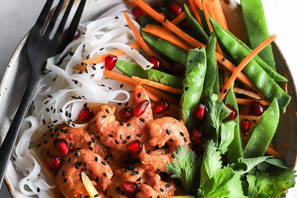 Mango & Harissa Summer Prawn Noodle Bowls - Onken Onken